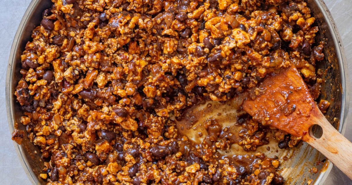 Smoky Chipotle Tofu Mince | Mob