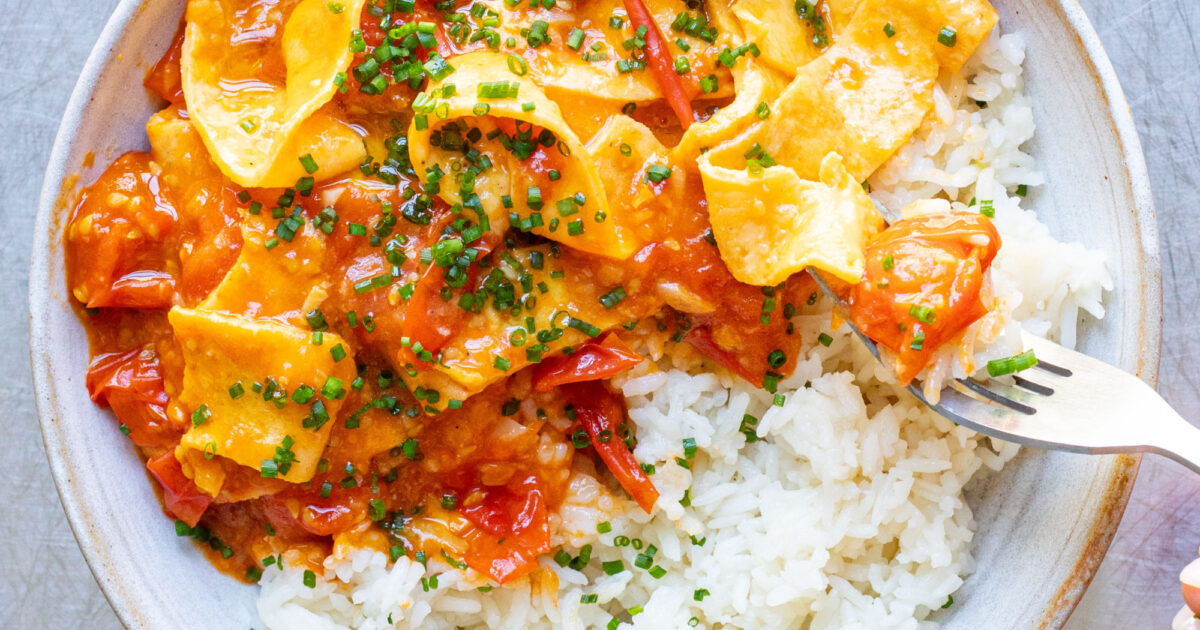 Fragrant Tomato & Egg Stir Fry | Mob